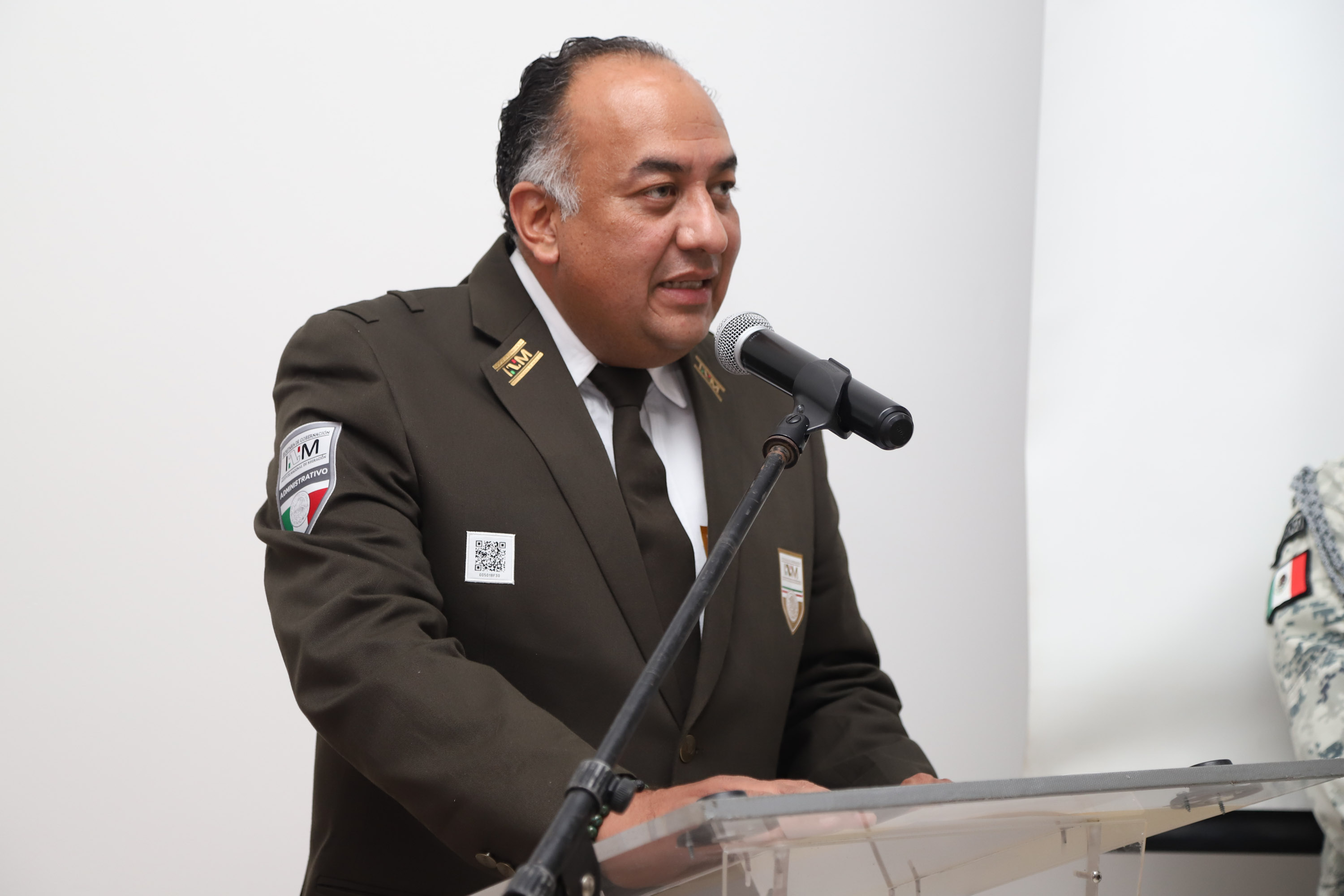 David Méndez rinde protesta como delegado del INM en Puebla - Reto Diario