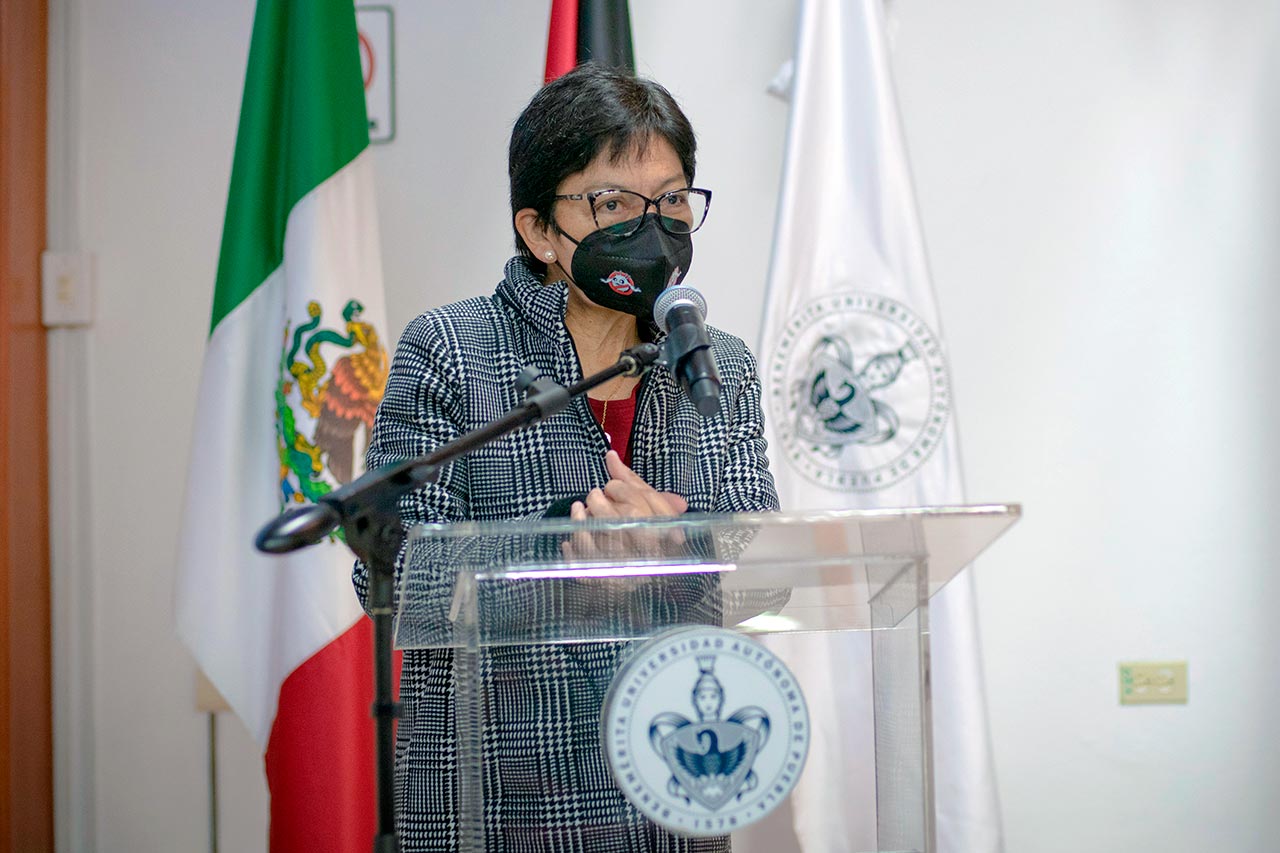 Un orgullo, que la BUAP sea encabezada por Lilia Cedillo, una mujer ...