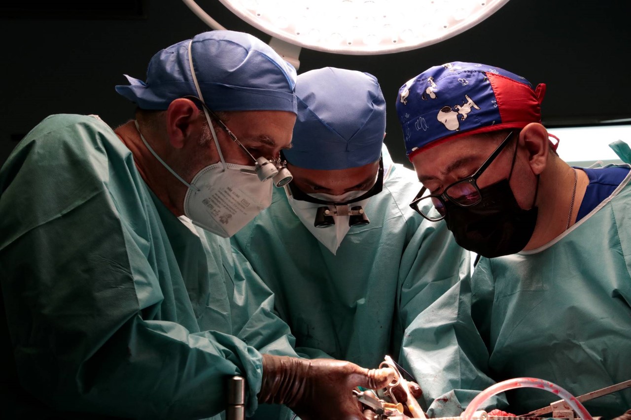 ISSSTEP realiza cirugía hepática a paciente de 73 años