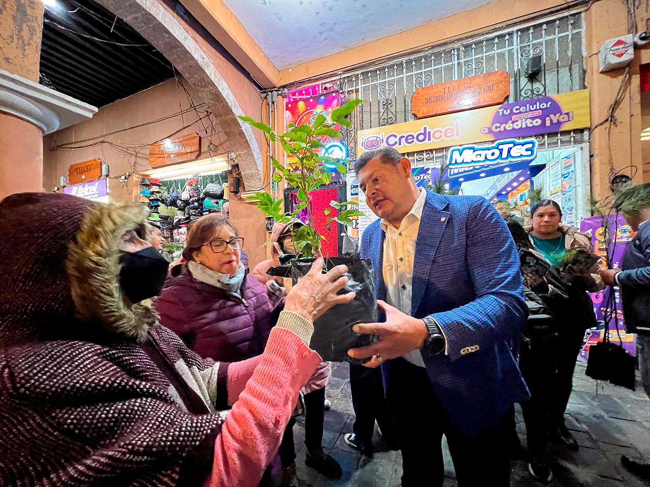 Alejandro Armenta suma guardianes del planeta en la Sierra Norte de ...